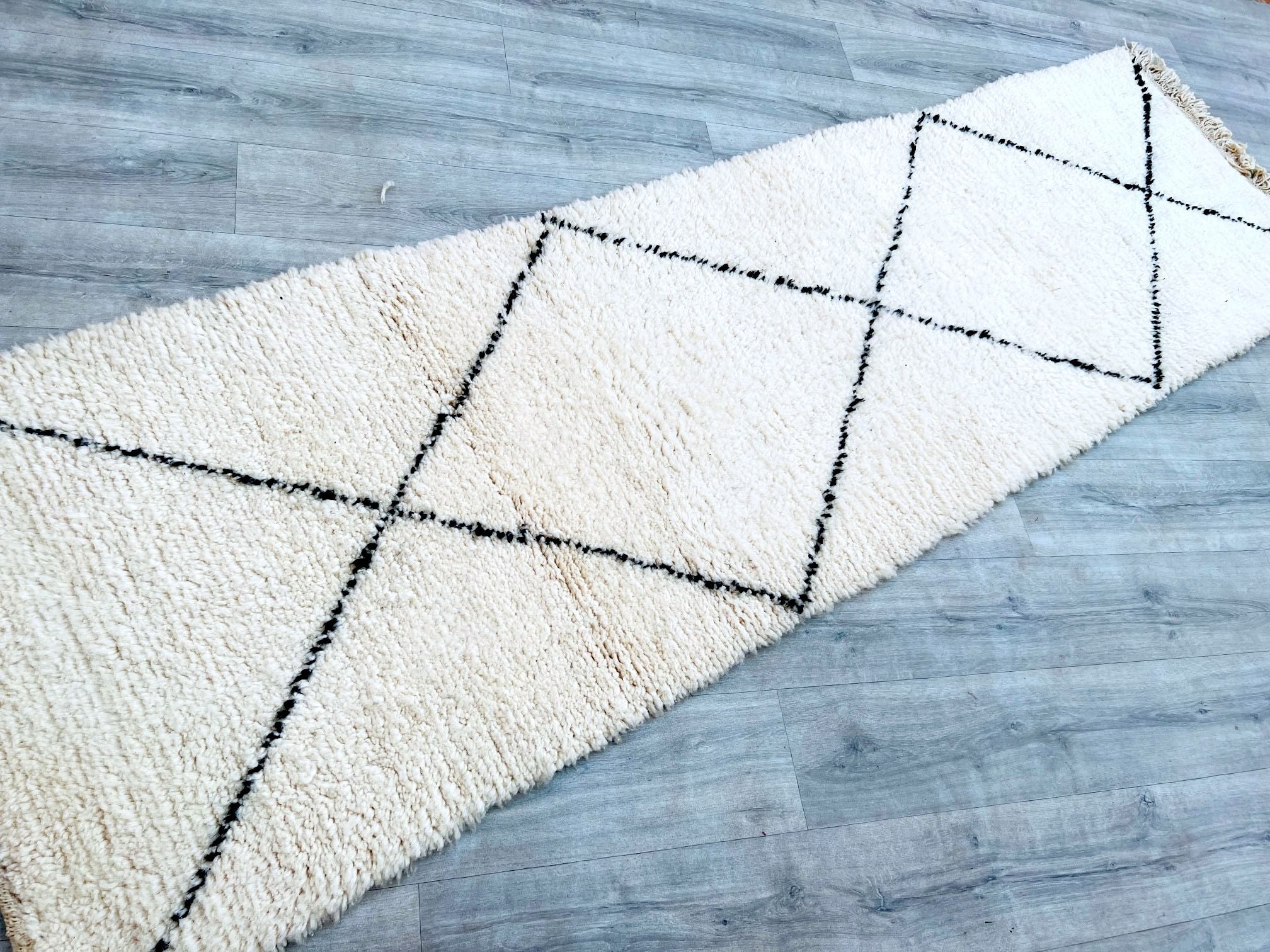 The Ultimate Guide to Moroccan Runner Rugs: Beni Ourain & Berber Style ...